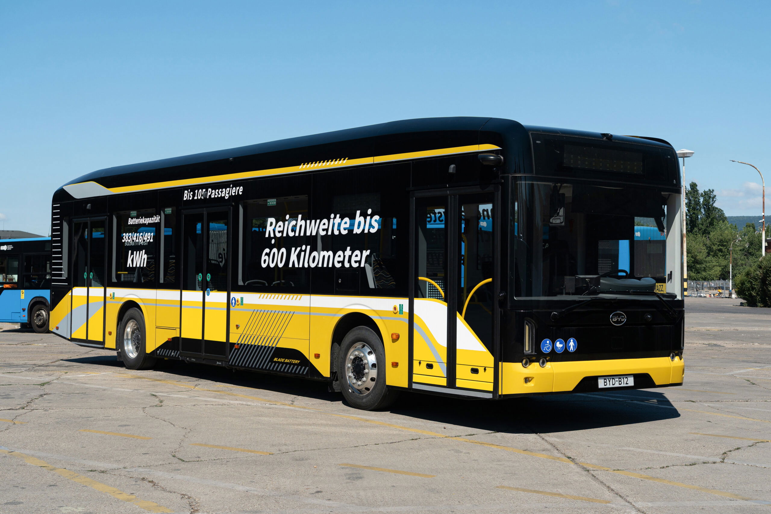 Egy BYD eBus B12 tesztelésével készül új elektromos flottája ...